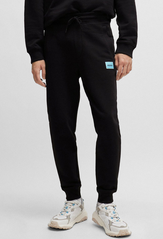 Мужские черные спортивные брюки HUGO 50447963;009 — Ultrashop