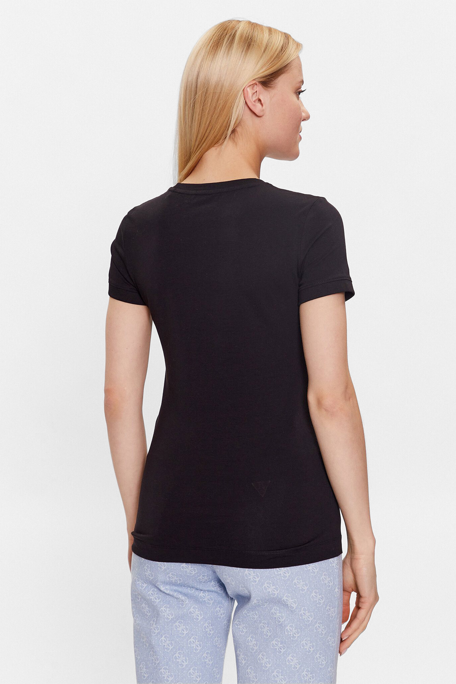 Женская черная футболка Guess W2YI44.J1314;JBLK — Ultrashop