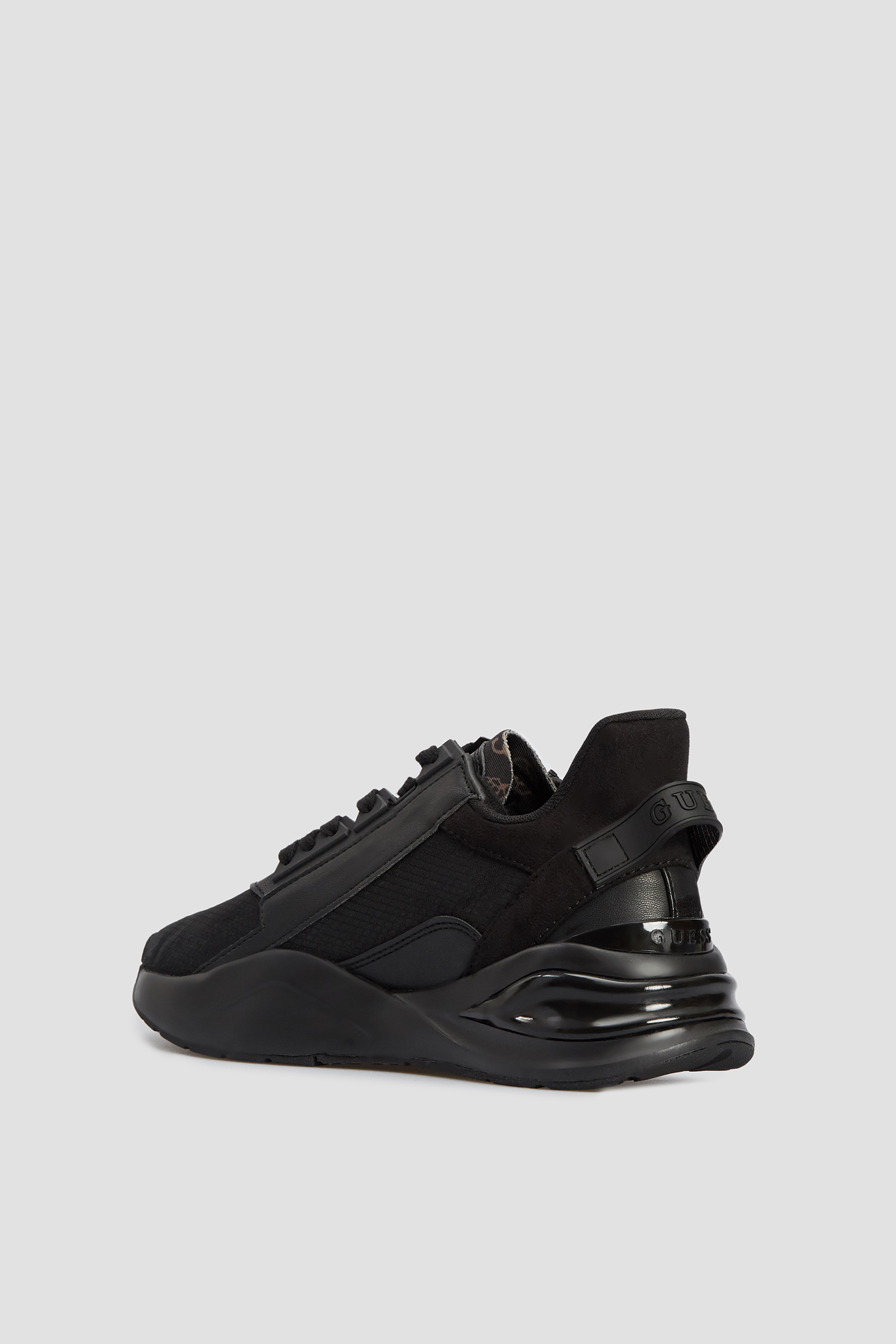 Женские черные кроссовки Guess FL8BIA.SMA12;BLACK — Ultrashop