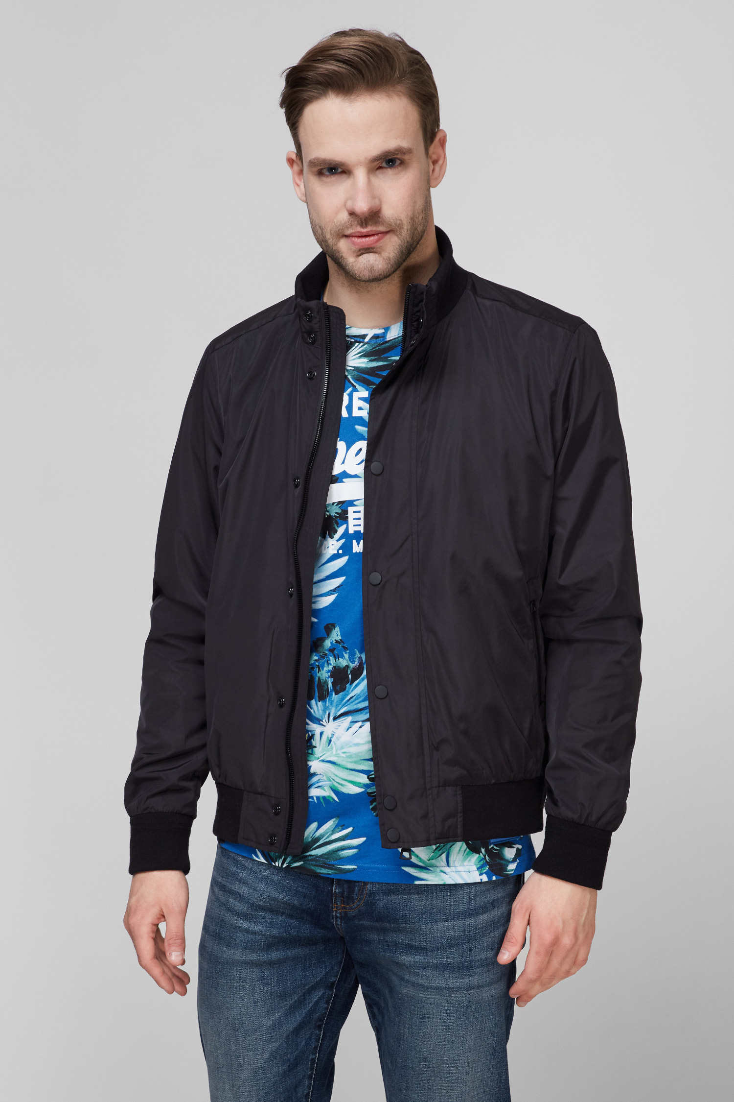 Мужской черный бомбер SuperDry M5010768A;02A — Ultrashop