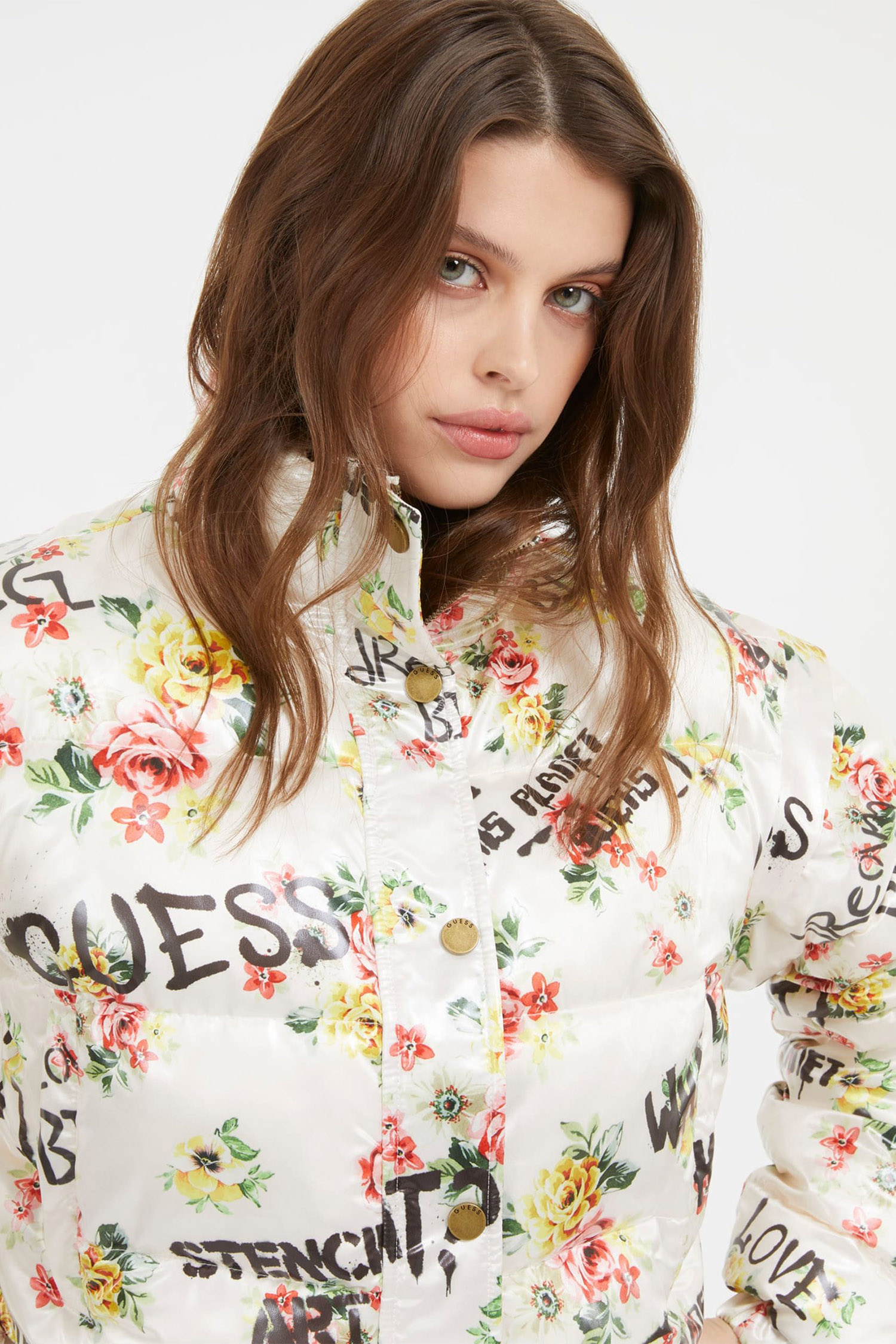 Жіноча біла куртка з візерунком Guess x Brandalised Guess W3BL45.WF120 ...