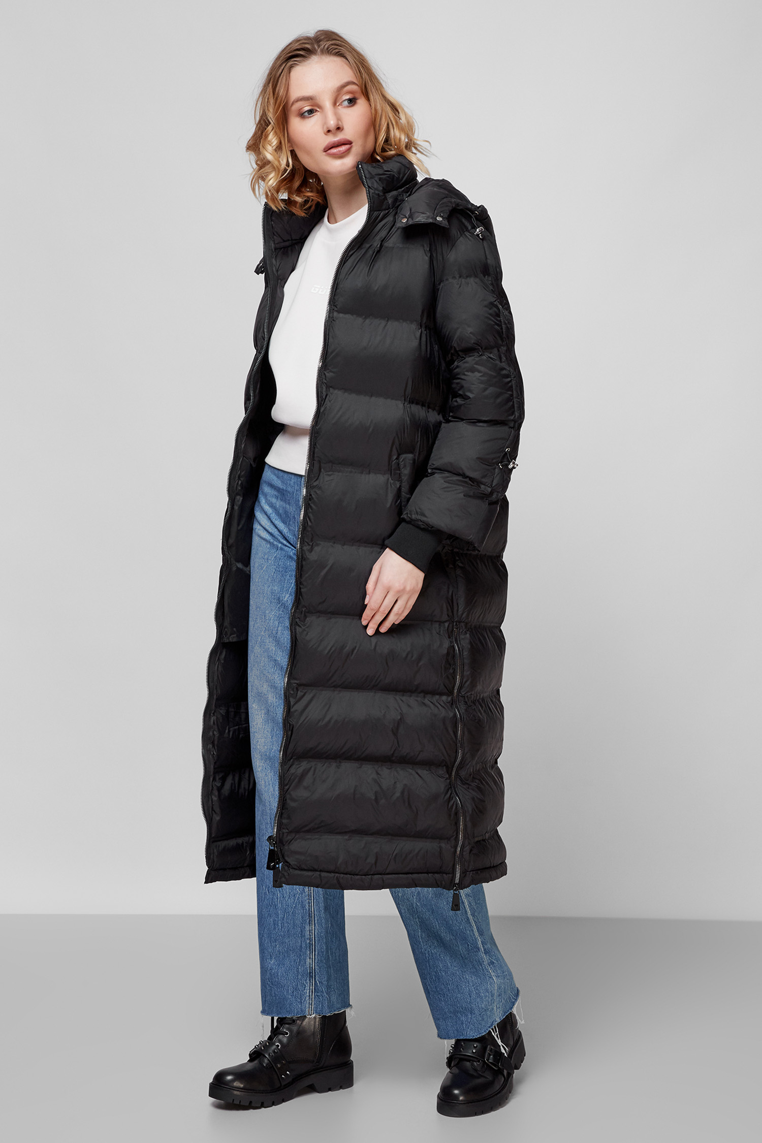 Женская черная куртка Guess W1BL29.WE4N0;JBLK — Ultrashop