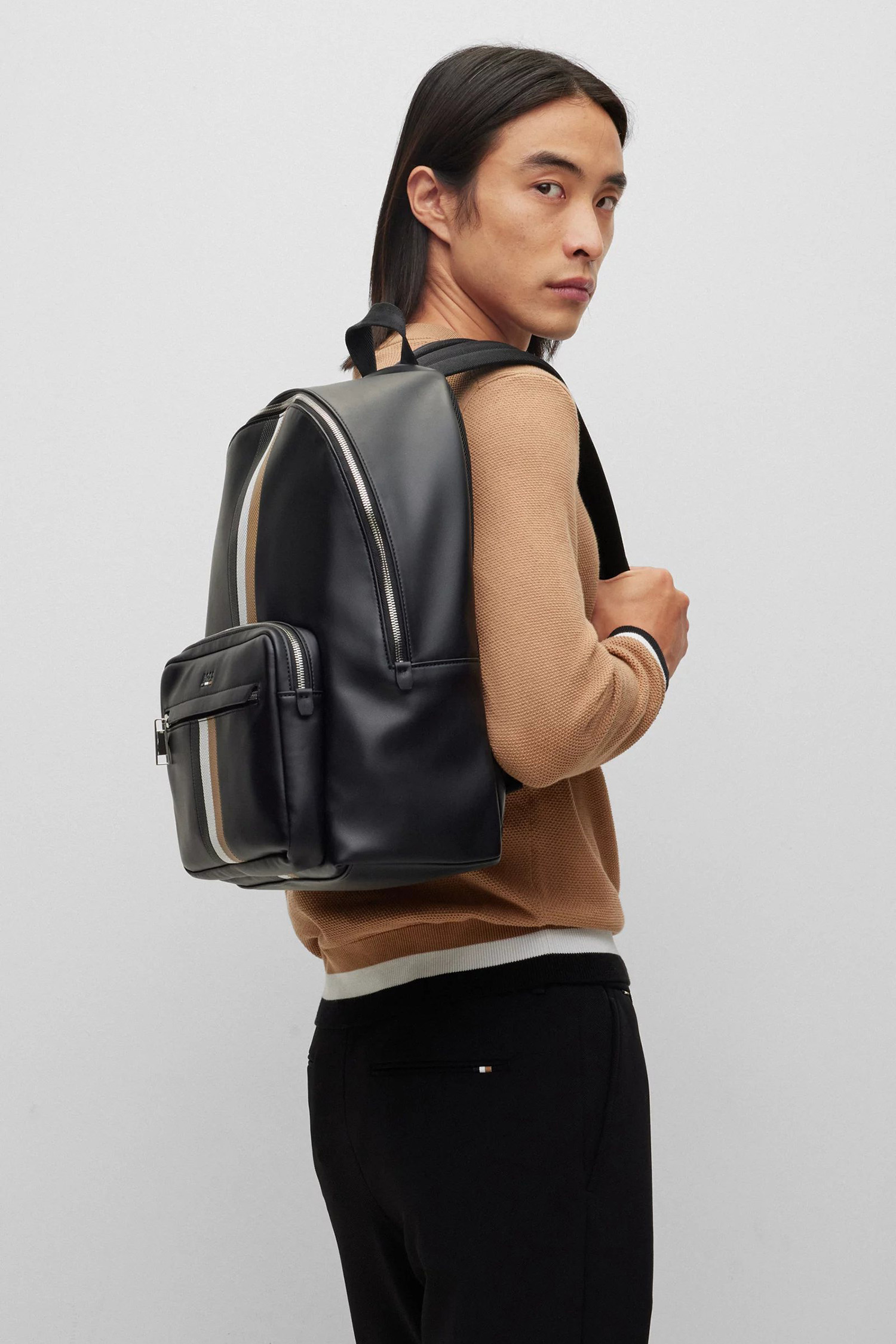 Чоловічий чорний рюкзак BOSS 50492014;001 — Ultrashop