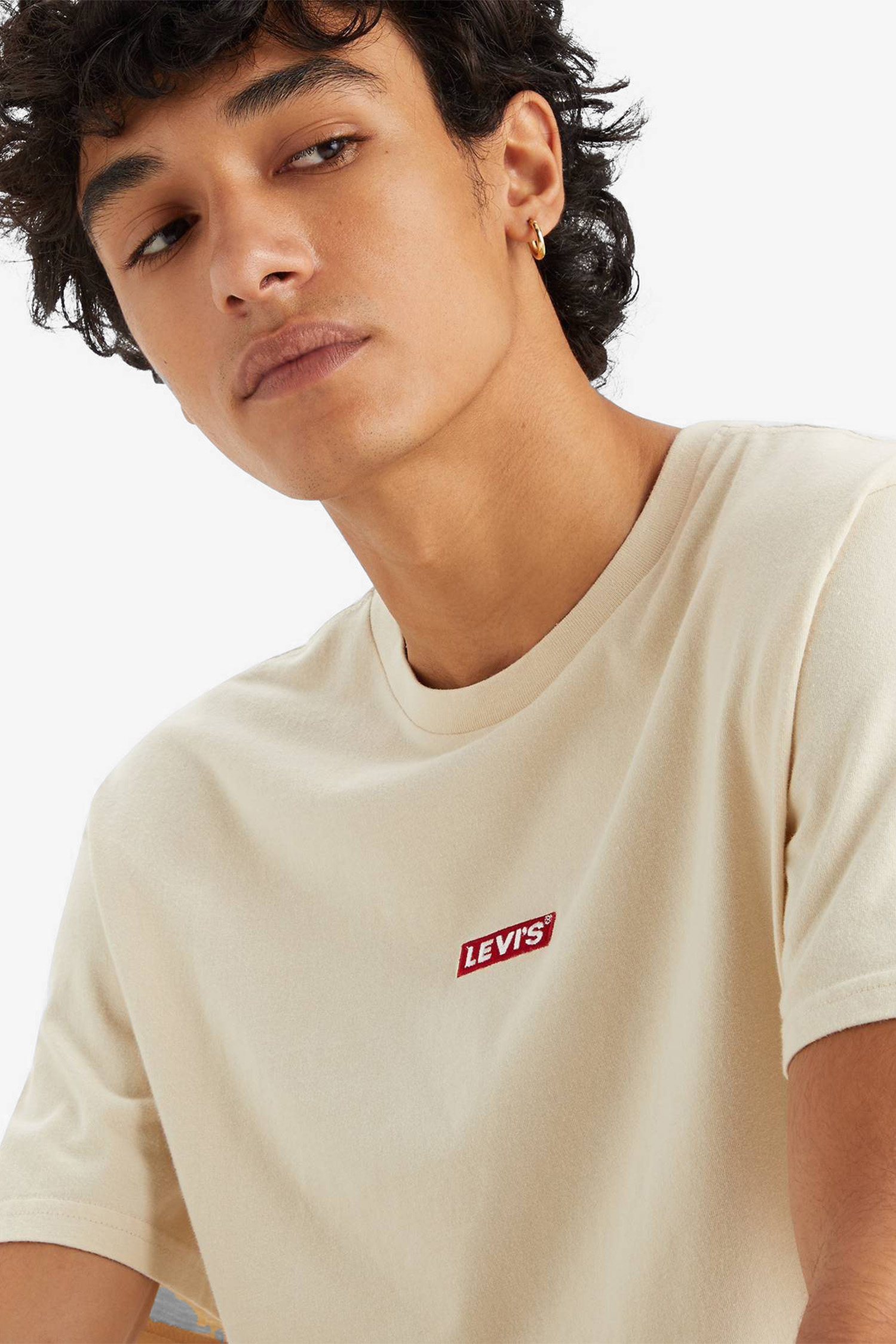 Чоловіча бежева футболка Levi’s® 79554;0074 — Ultrashop