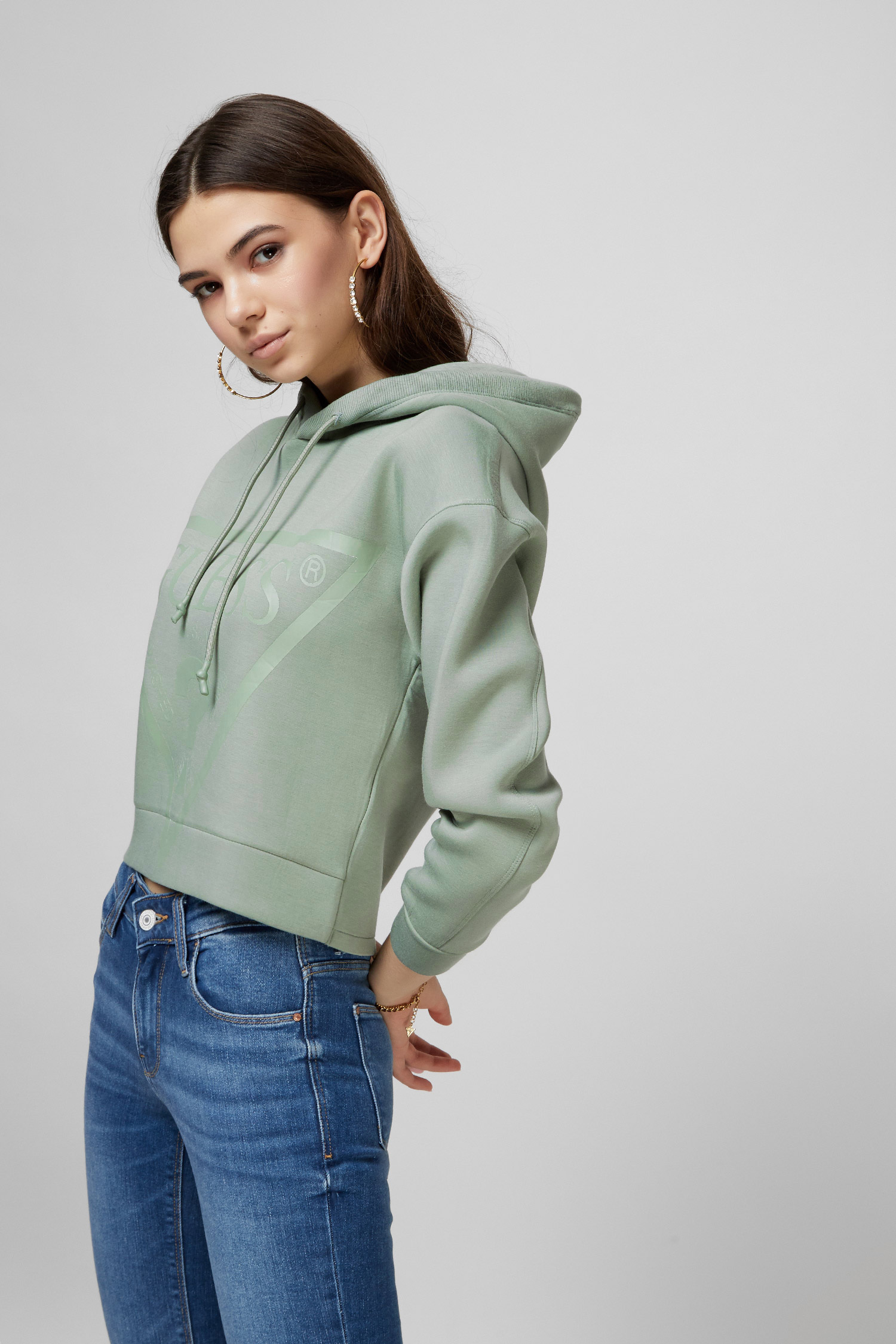 Зеленое худи для девушек Guess V2RQ10.KAMN2;G8FD — Ultrashop