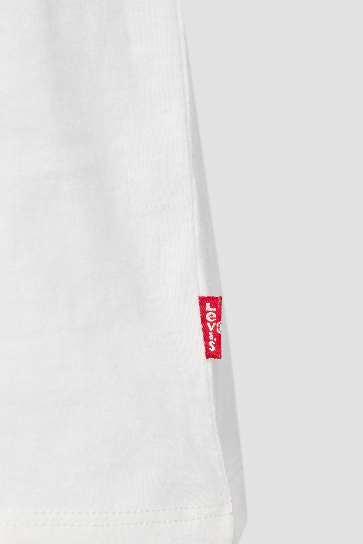 Женская белая футболка Levi’s® A4925;0007 — Ultrashop