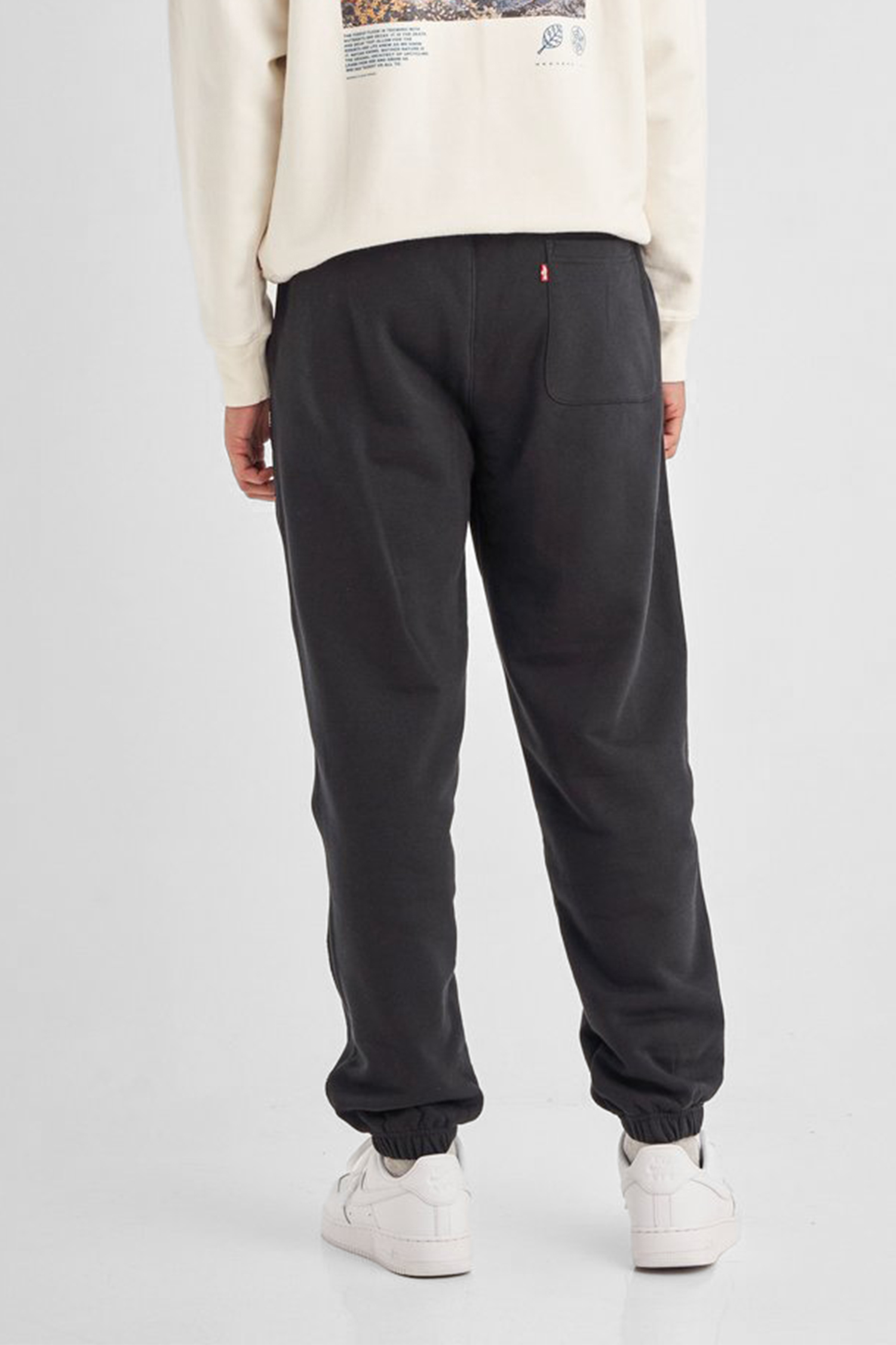 Мужские черные спортивные брюки Levi’s® A5247;0002 — Ultrashop